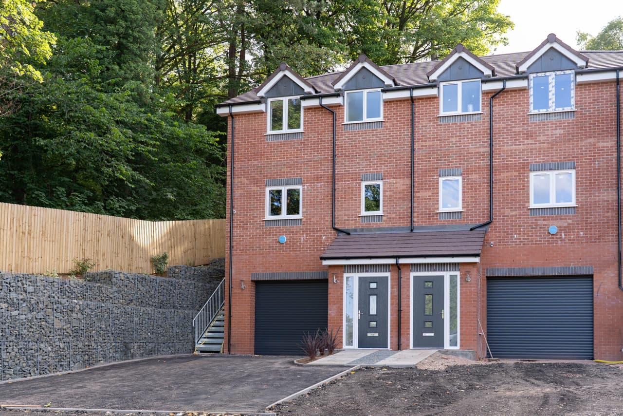 Properties for sale in Cofton Hackett