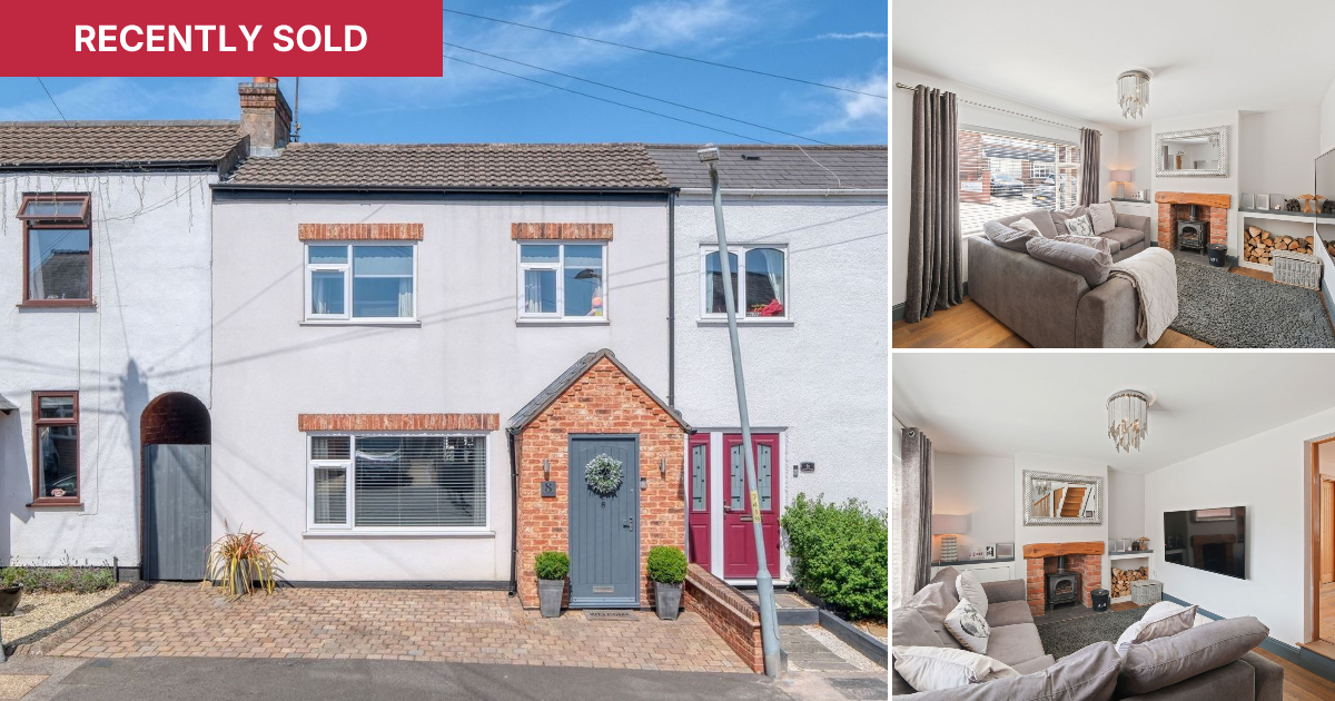 3 bed terraced house for sale in Charles Street, Redditch, B97